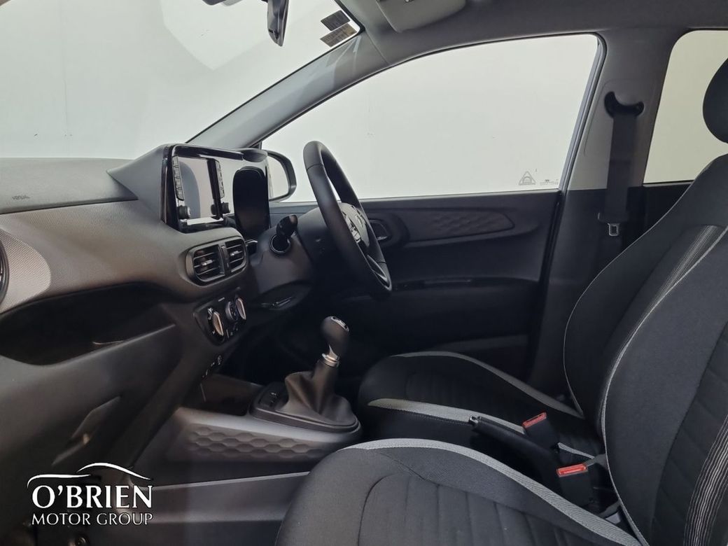 Used Hyundai i10 Petrol Hatchback Manual for sale