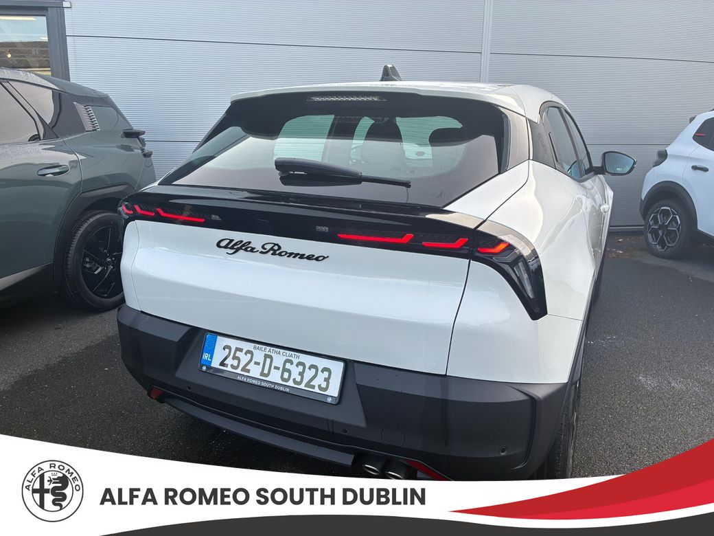 Used Alfa Romeo Junior Petrol Hatchback Automatic for sale