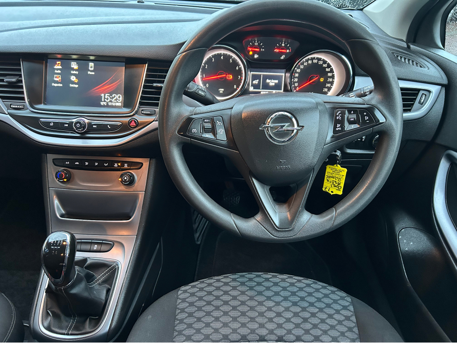 Used Opel Astra Petrol Hatchback Manual for sale