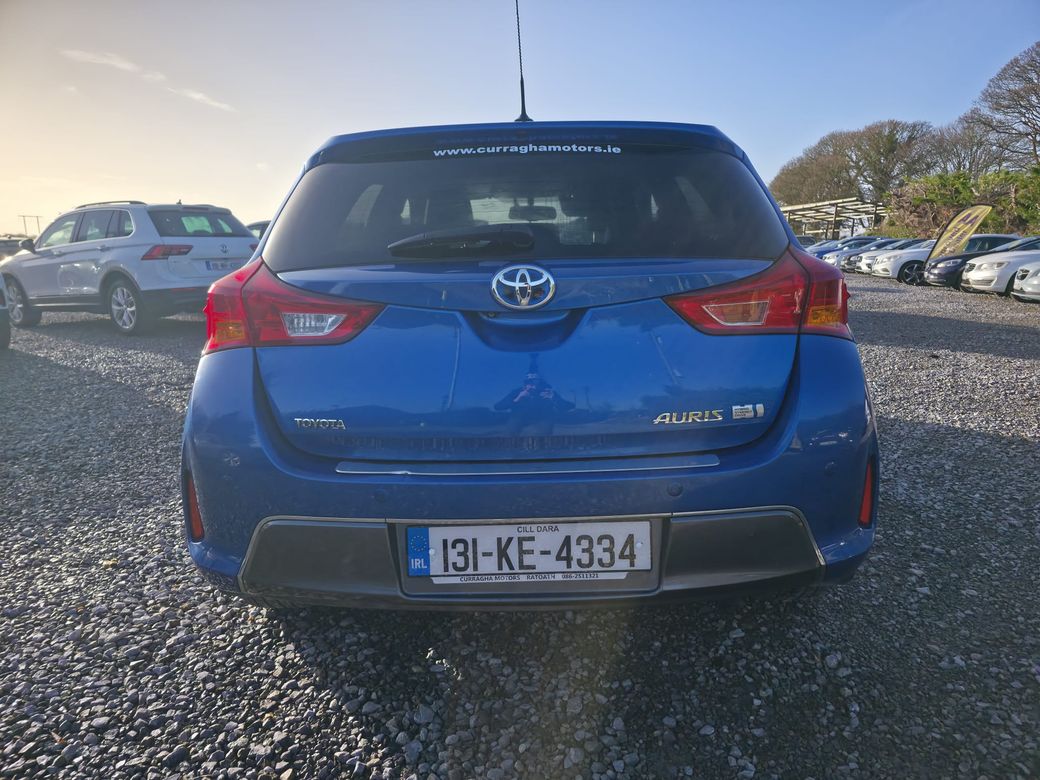 Used Toyota Auris Hybrid Petrol Hatchback Automatic for sale