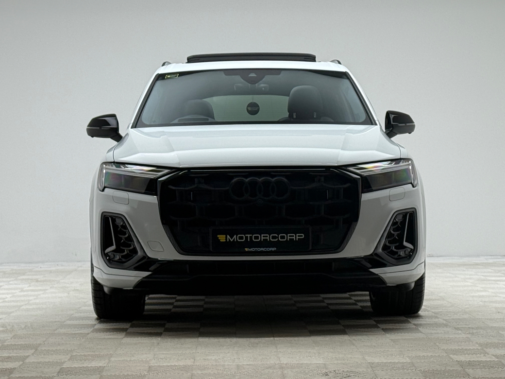 Used Audi Q7 Hybrid Petrol Plug-in SUV Automatic for sale